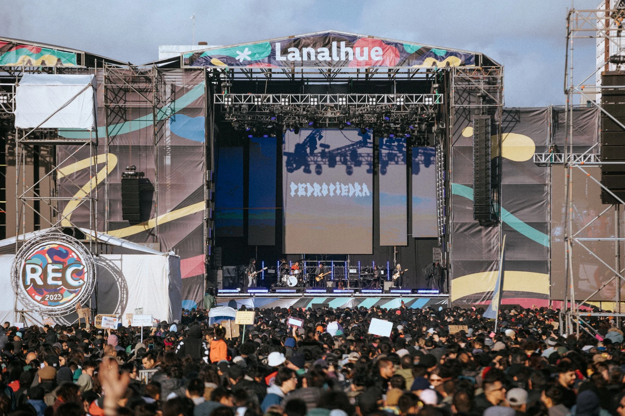 23 y 24 de marzo: Festival REC anuncia sus fechas para 2024 — Súbela
