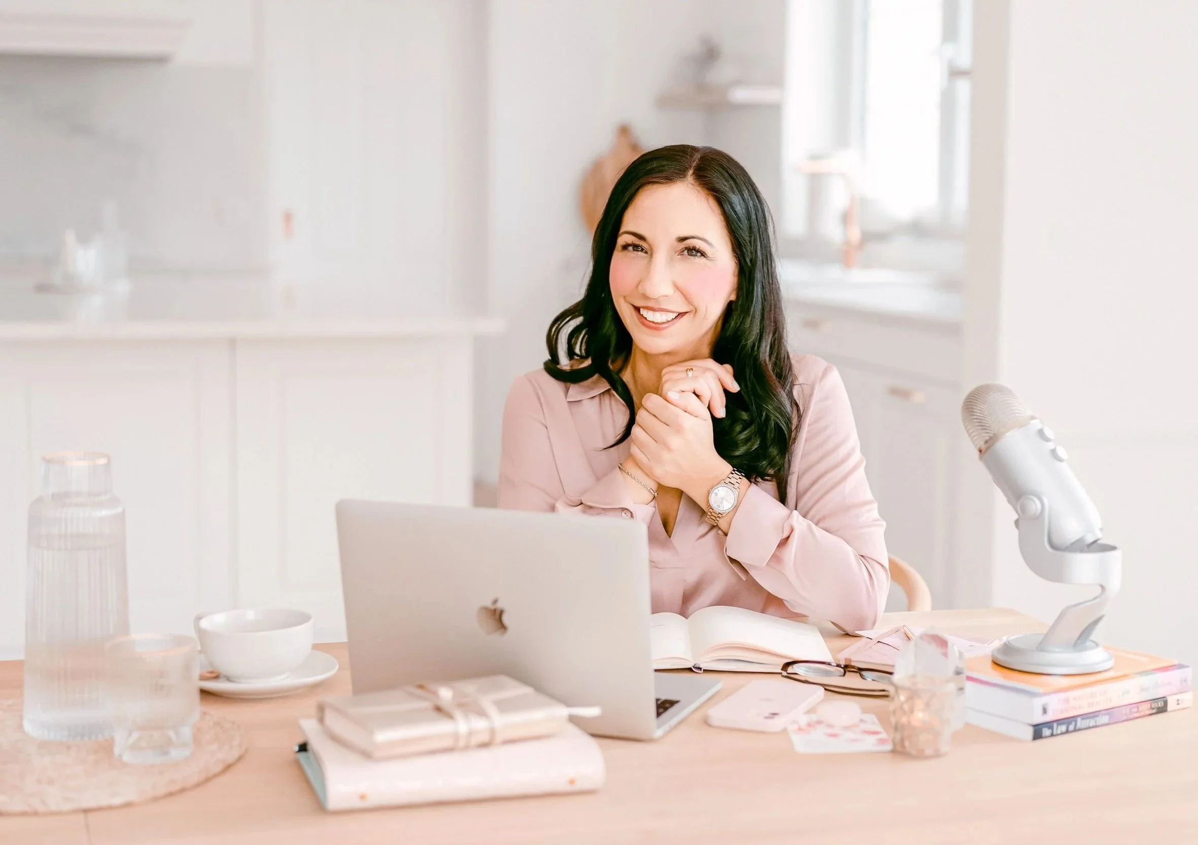 Amera Rose | Spiritual Coach, Mentor & Midwife Align With Your Soul & Create A Life You Truly ...