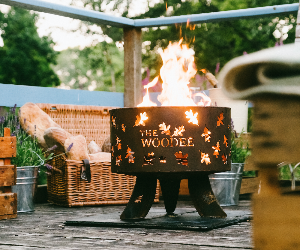 How to, and should you, have a Bonfire party in a small space? – The Woodee