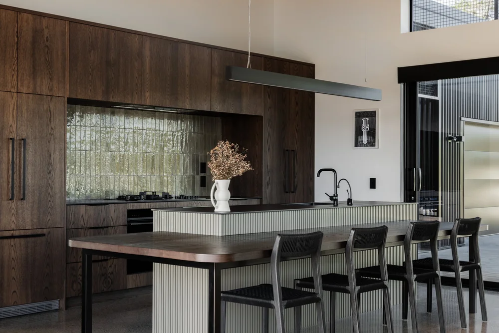 Omanawa Farmhouse | Explore Modern Farmhouse — Yellowfox