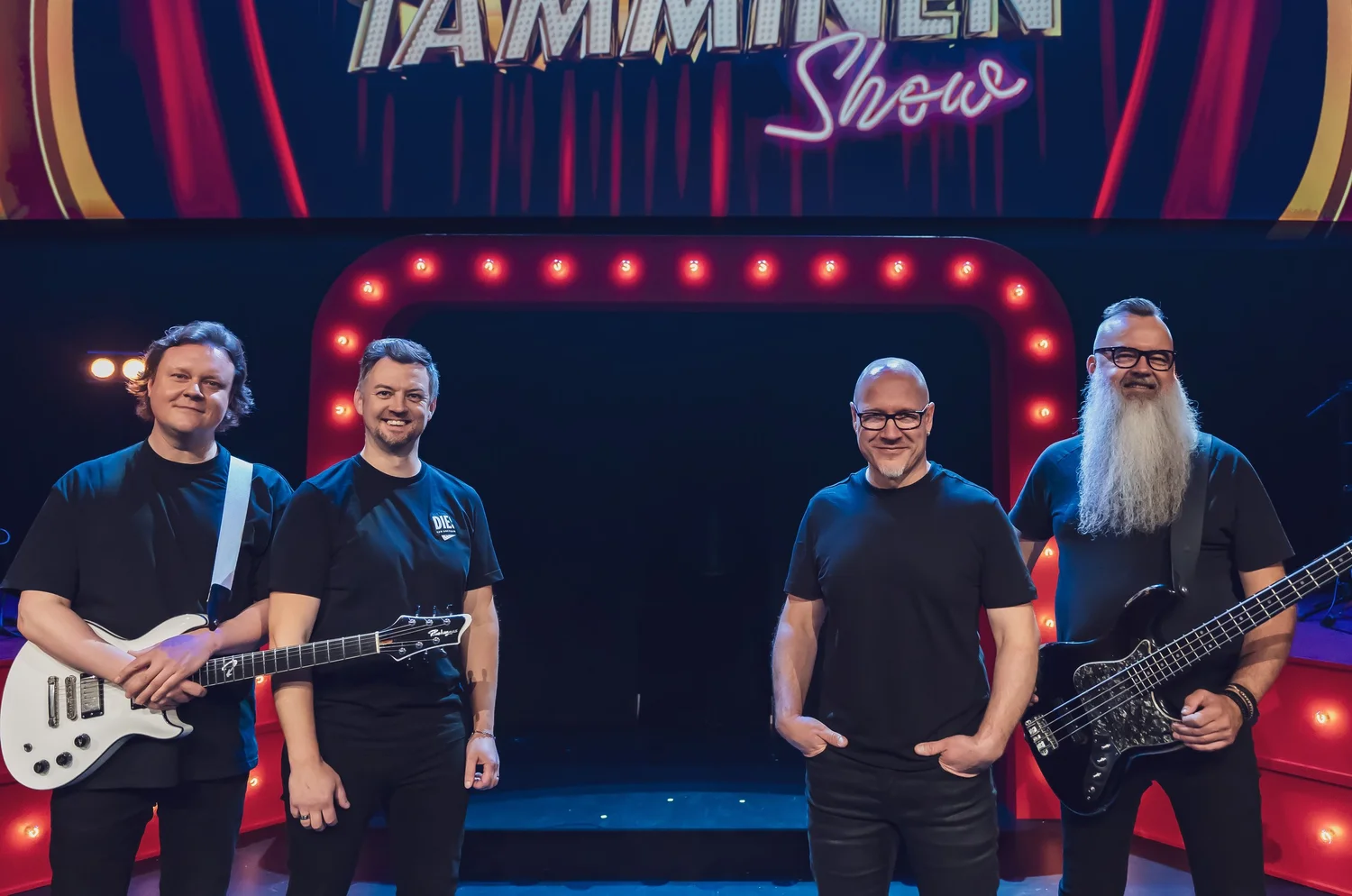 Esityksestä — Jarkko Tamminen Show