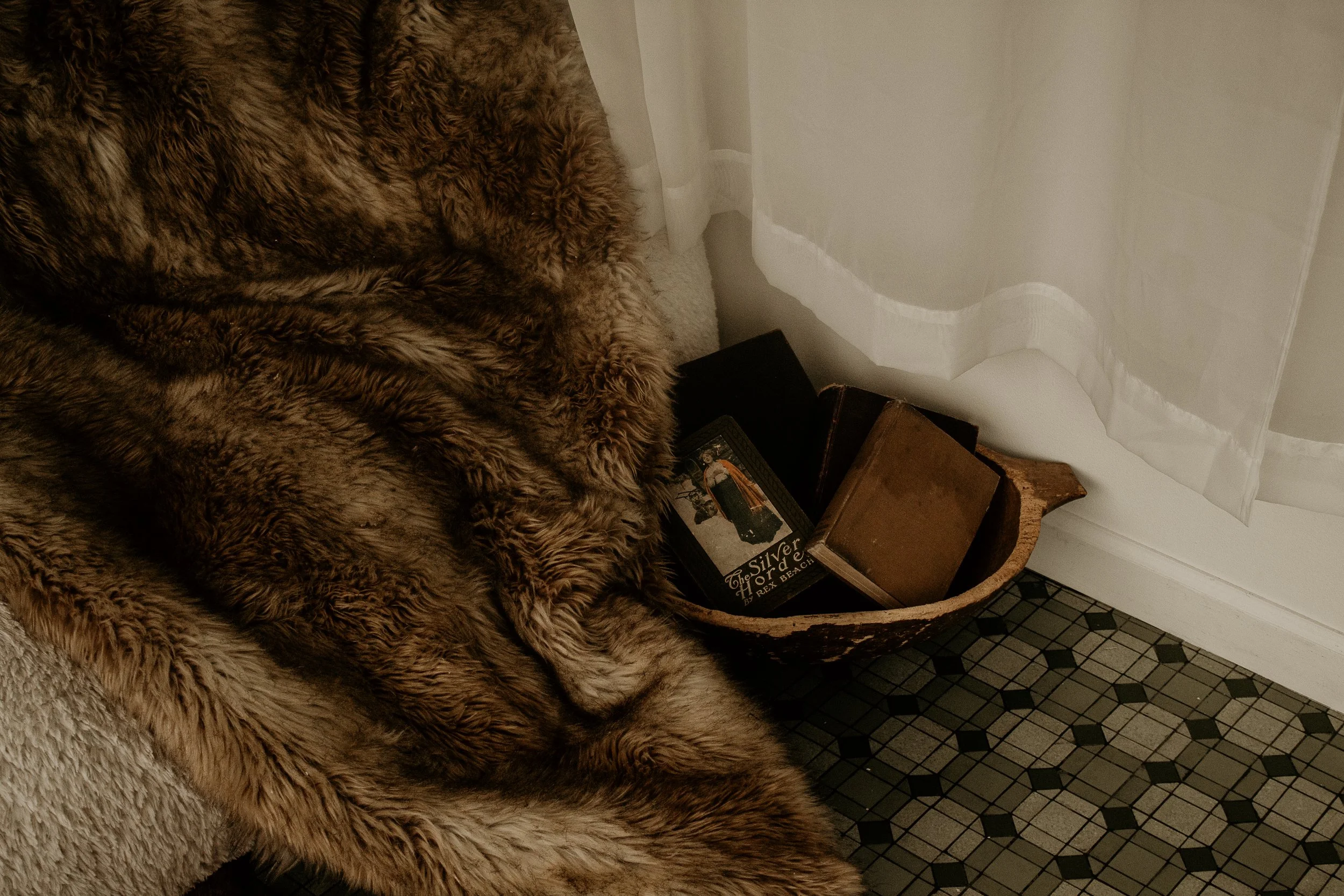 Reese Studio — Lion & Ram