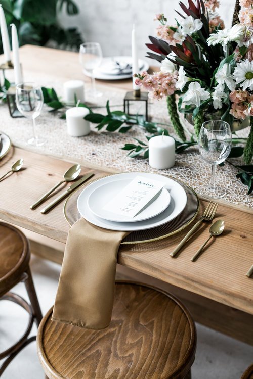 GOLD RIM CHARGER — Set The Table