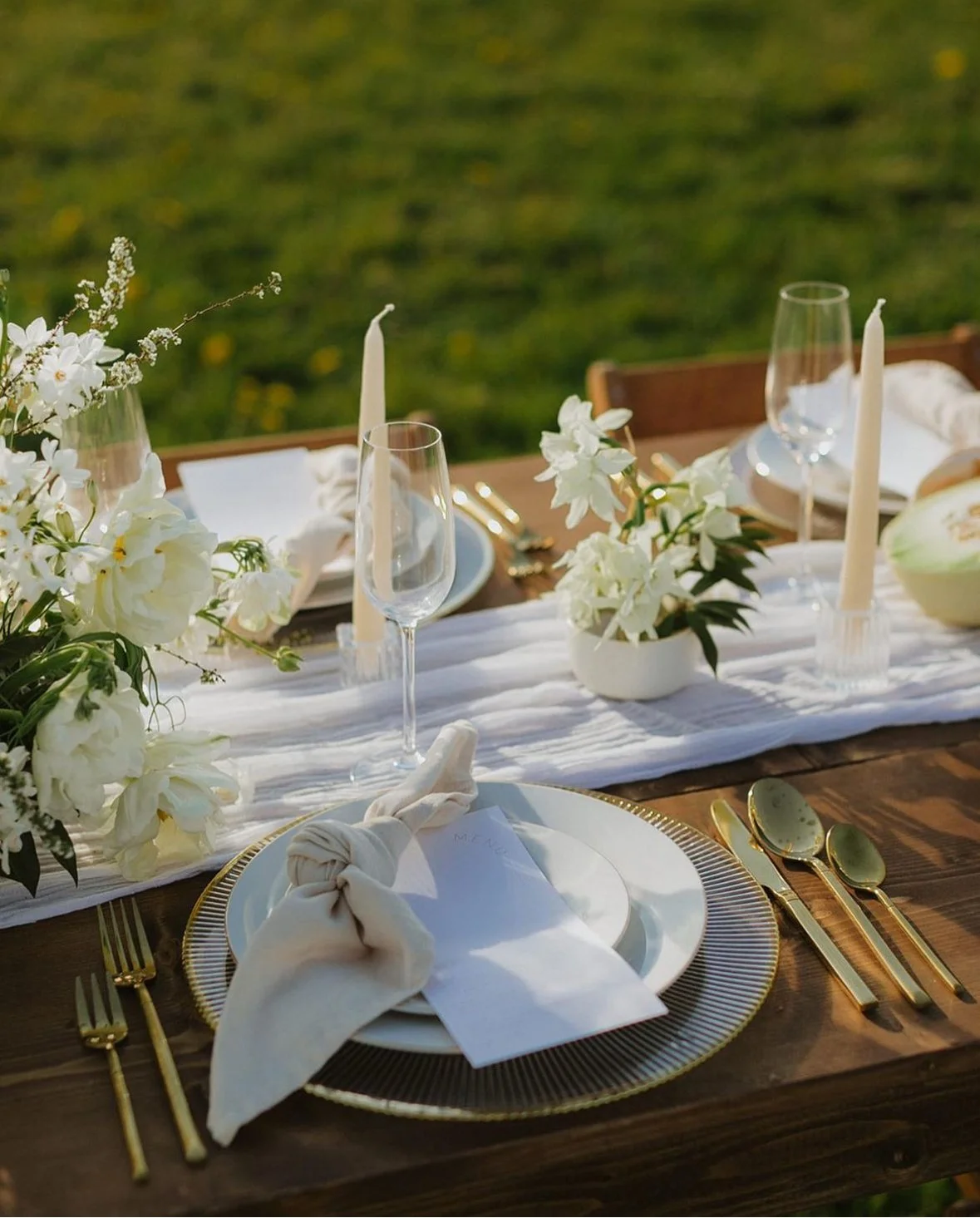 GOLD RIM CHARGER — Set The Table