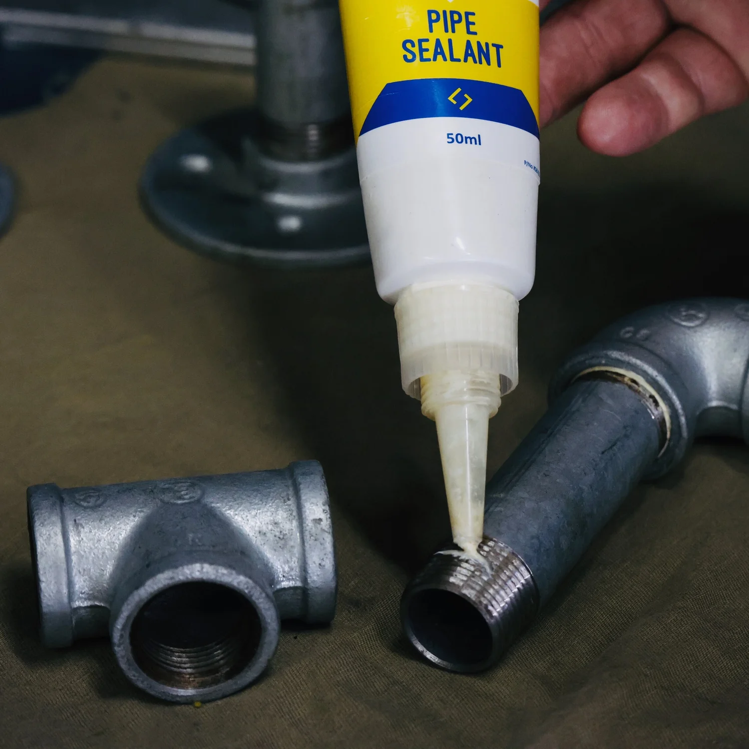 ULTRALOC — Molytec