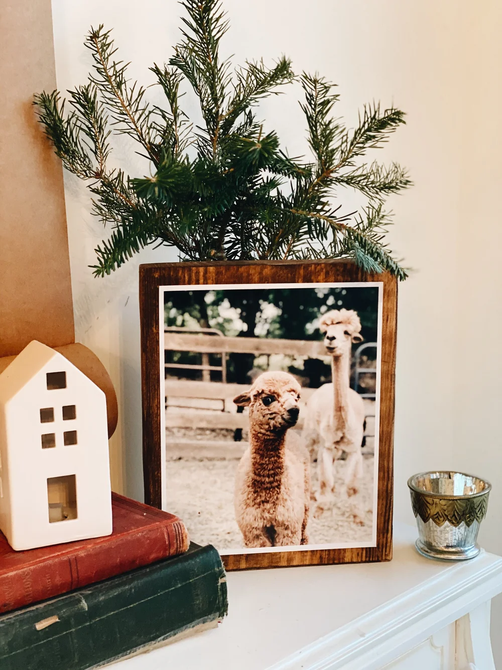 Diy Holiday Gift - How to Make a Picture Frame - Azure Farm