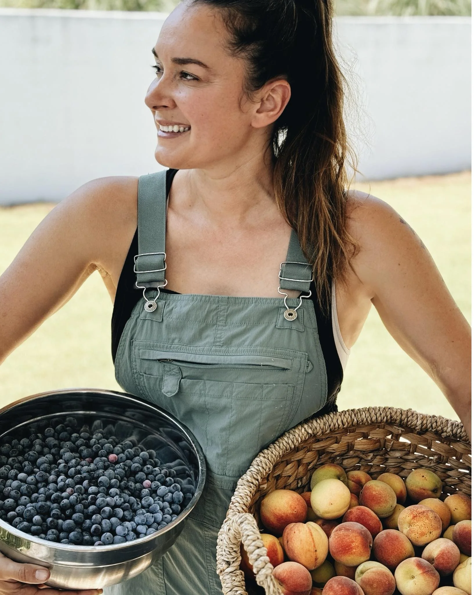 How To Grow Your Own Peach Trees: A Comprehensive Guide!