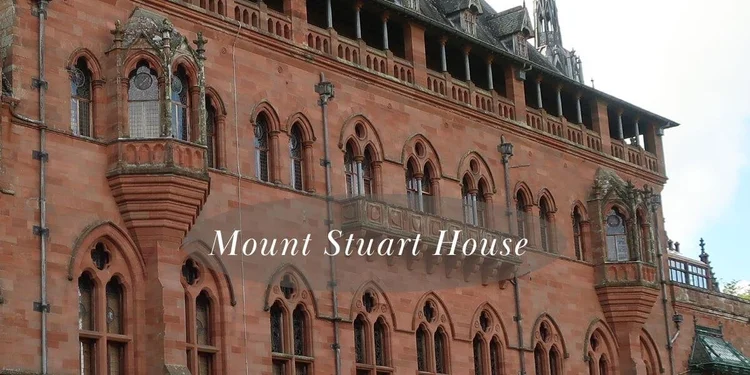Escape To The Isle of Bute This Summer — Carol Nunan