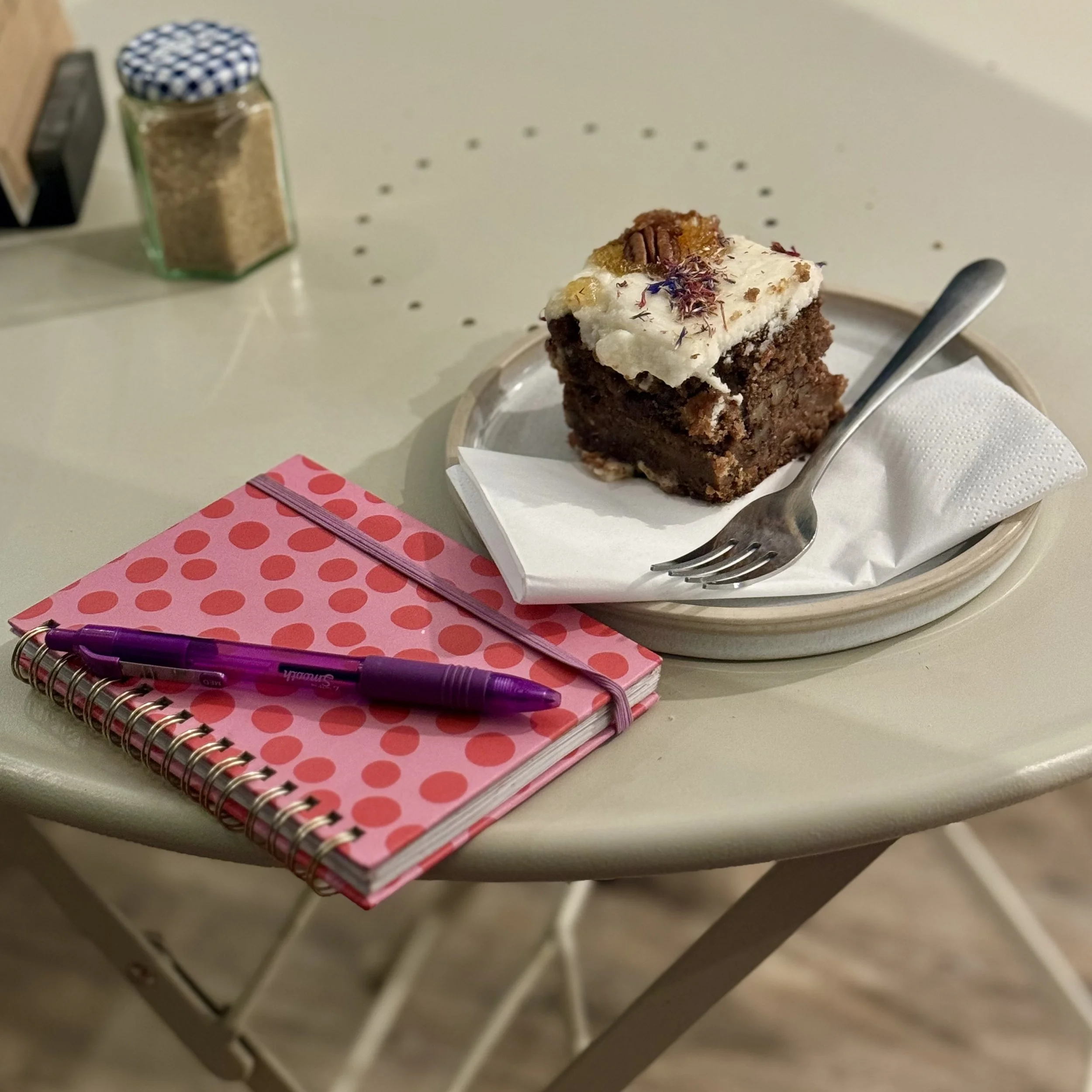 Top 10 Cafés and Coffee Shops in Oxford — Sarah Freia