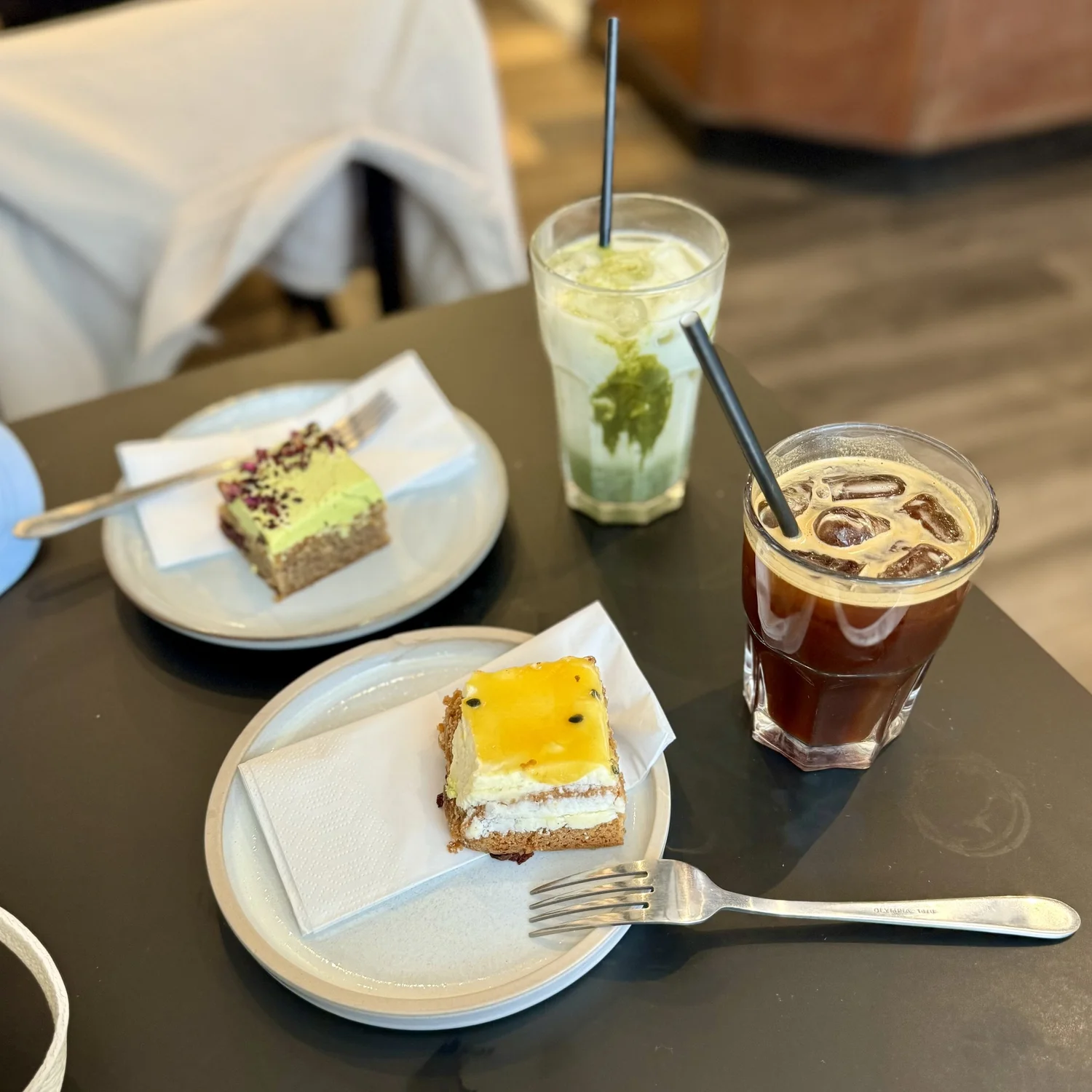 Top 10 Cafés and Coffee Shops in Oxford — Sarah Freia