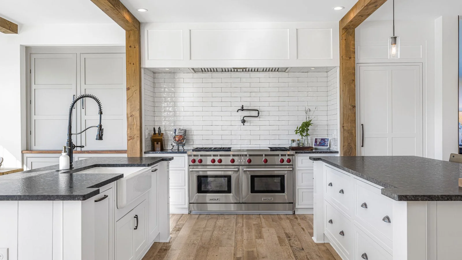 The Homes Collection: Modern Barn House of Crozet, Virginia | The ...