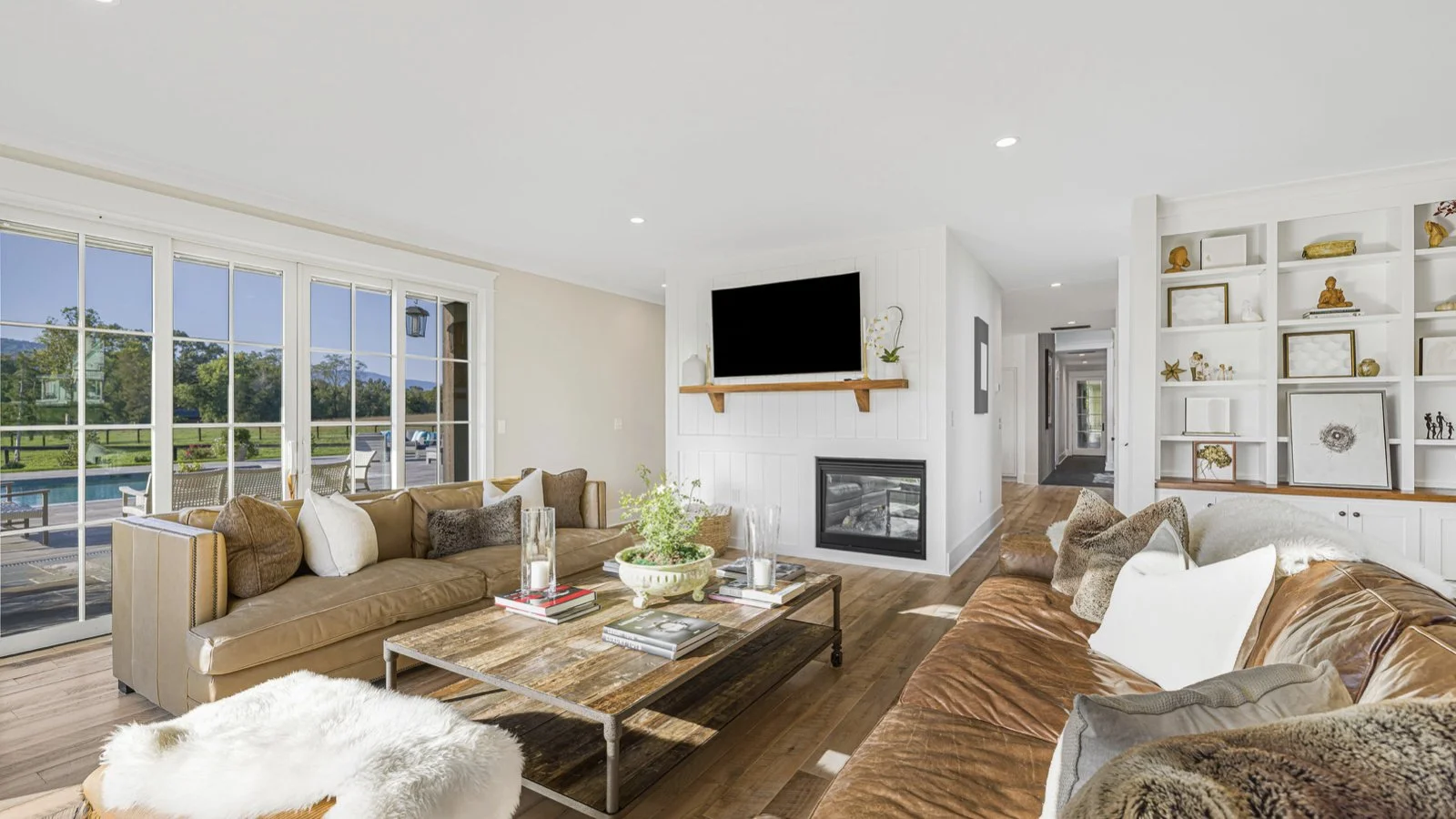 The Homes Collection: Modern Barn House of Crozet, Virginia | The ...