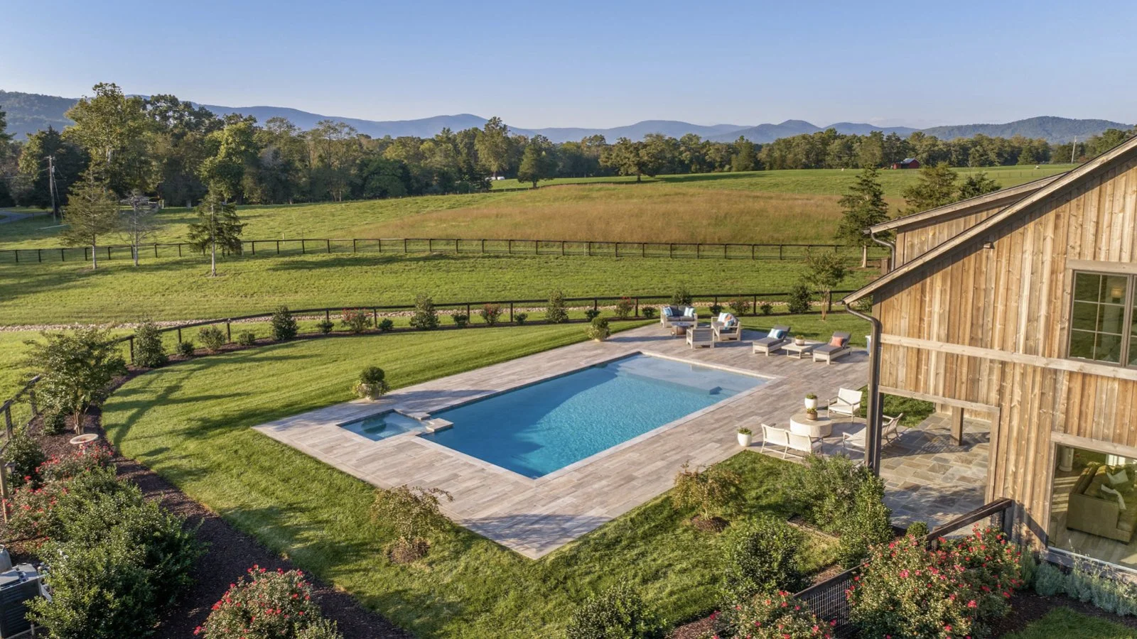 The Homes Collection: Modern Barn House of Crozet, Virginia | The ...