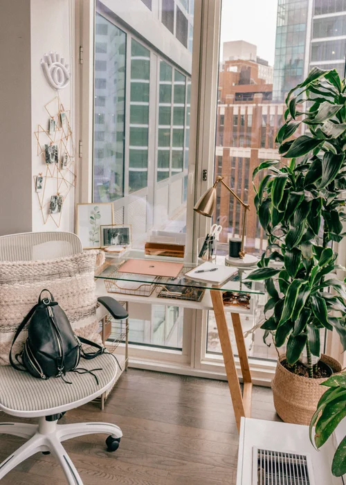 The 5 Things You Need for a Pinterest-Worthy Home Office — The CQ
