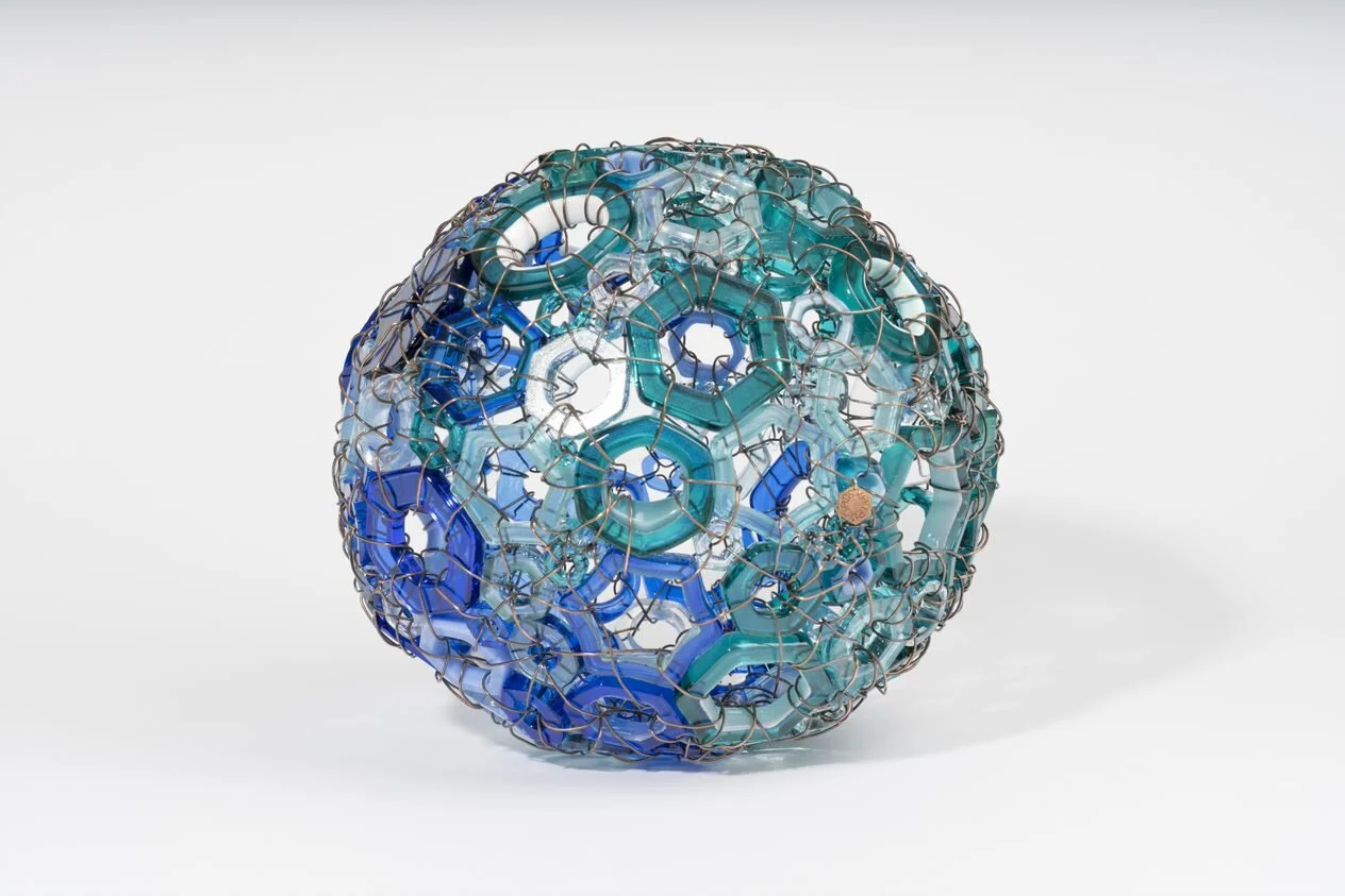 KAIT RHOADS — Schantz Galleries Contemporary Glass