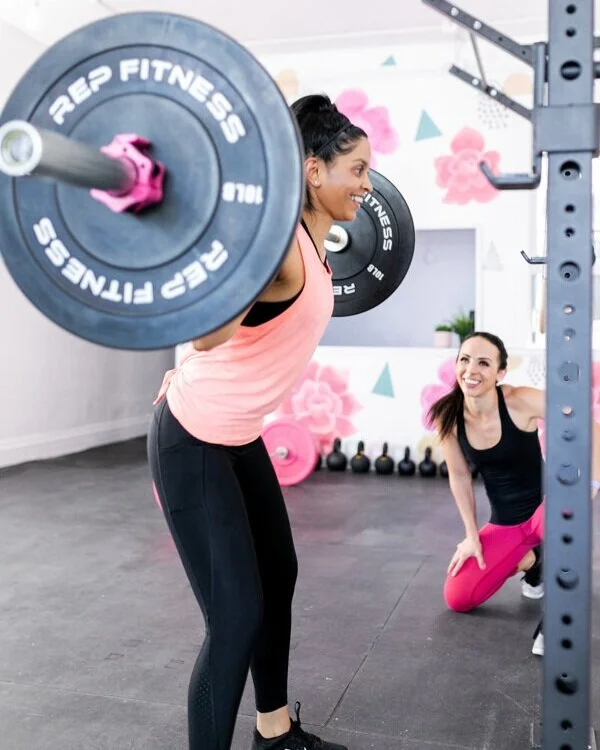 How can I learn to lift weights with a personal trainer? — Iron ...