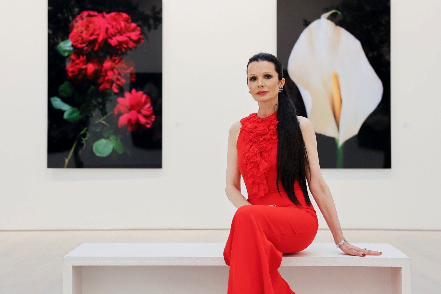 Saatchi Gallery Exhibition 8th November 2023 — Sarah Mancini