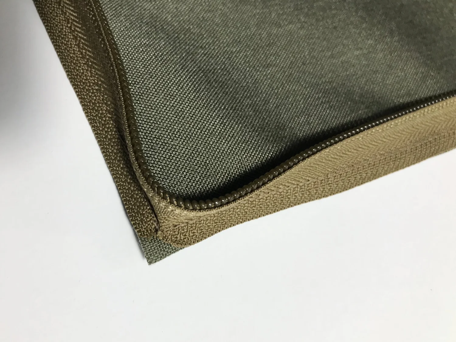 Make a Padded Traction Spike Case — Stitchback DIY trail gear