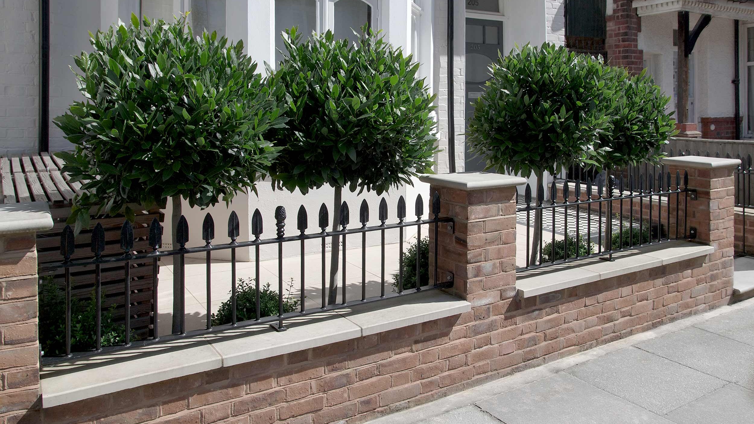 Elegant Exterior — Carl Meredith Garden Design