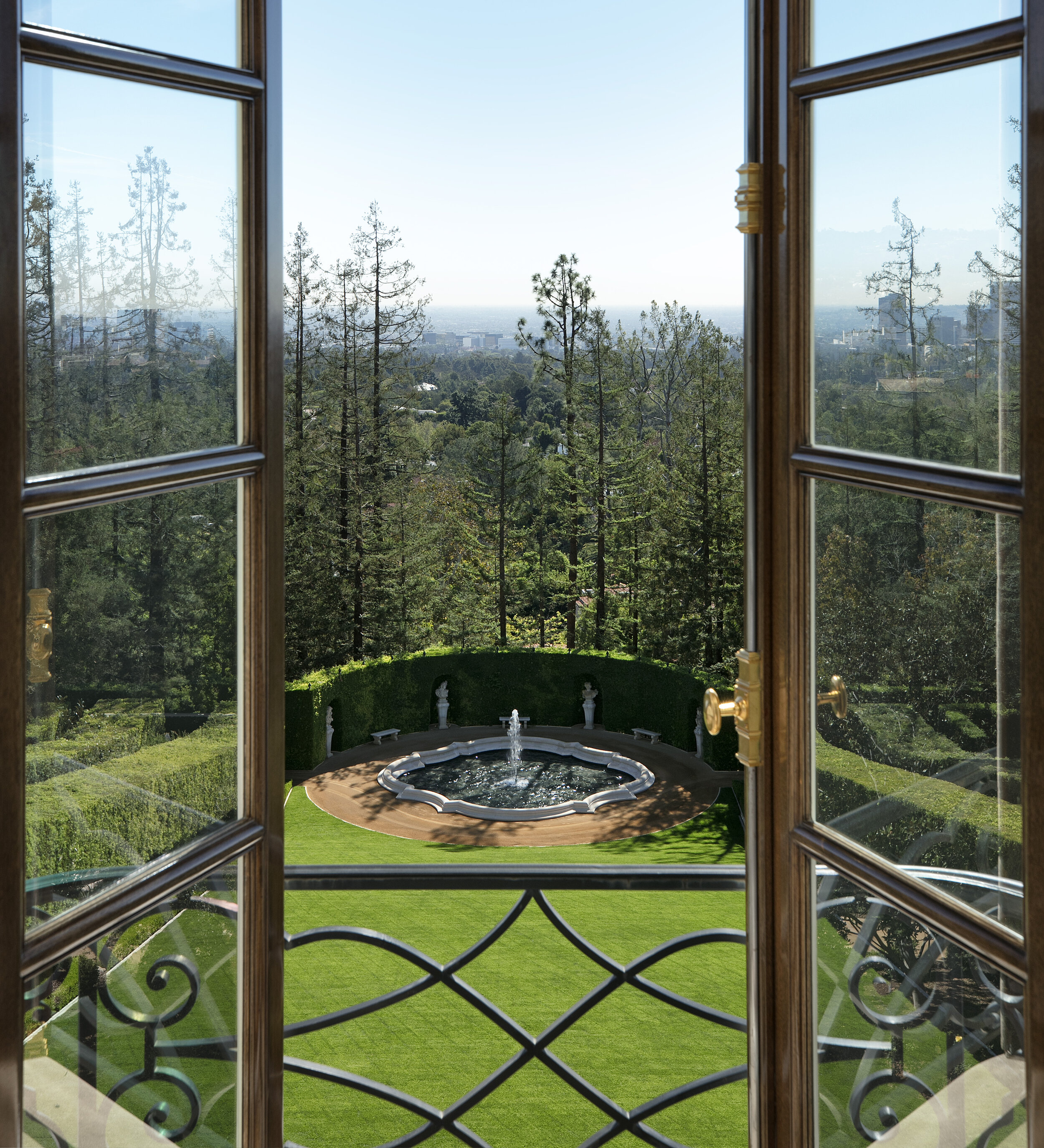 CHARTWELL — Gitlin Luxury Properties