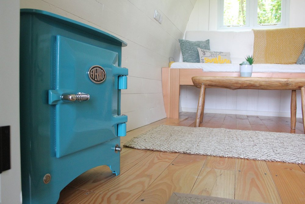 Handmade luxury Pod with or without bathroom — Timeless Spaces