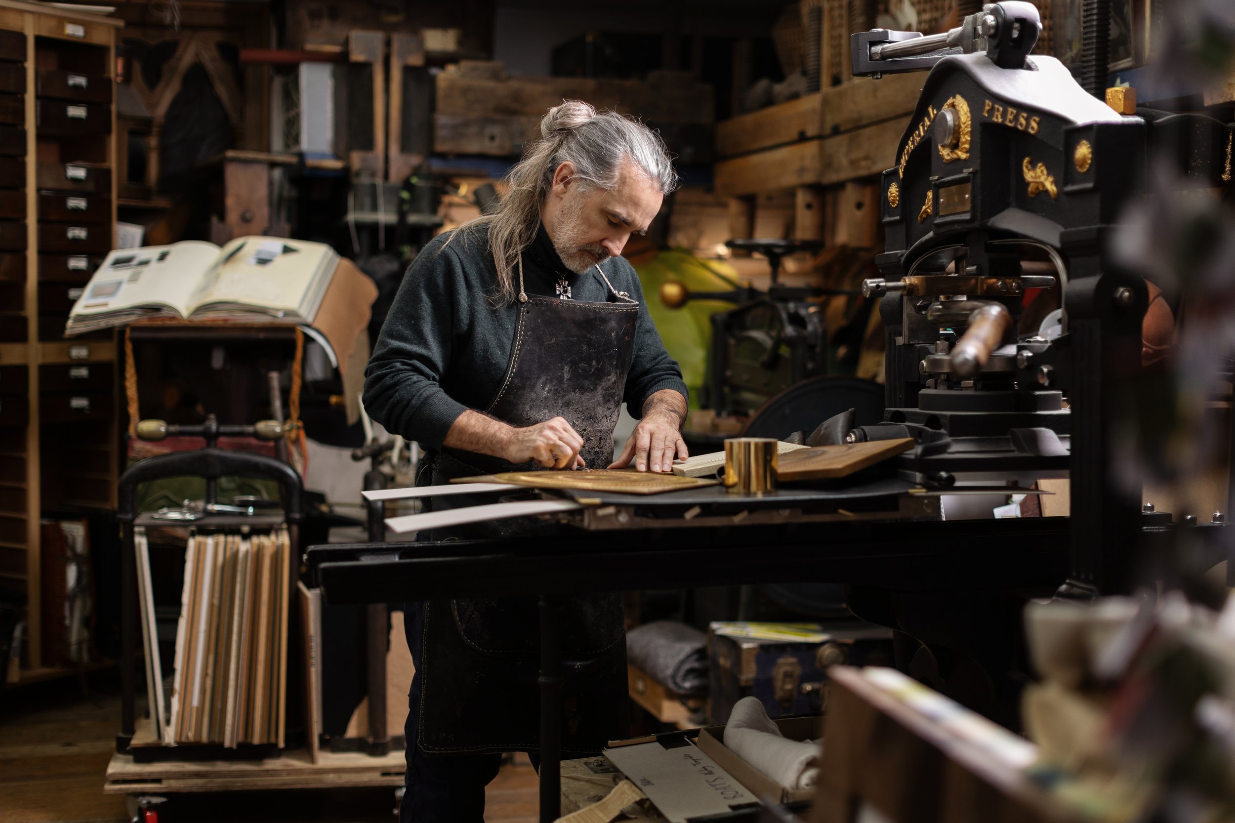 Gavin Rookledge: The Maker on the Hill — Rue Pigalle