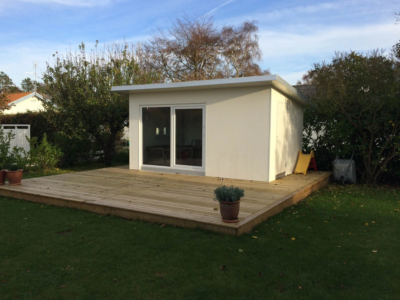 Friggebod med öppen planlösning från easy-house