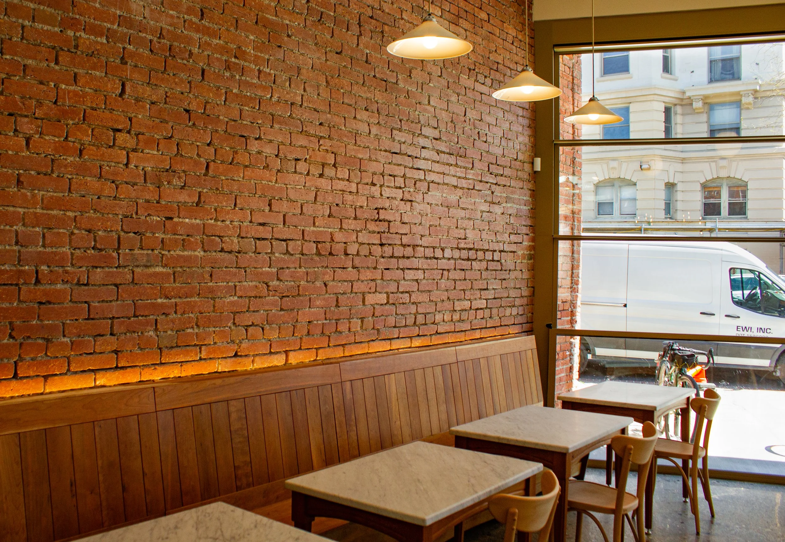 Bar Del Monte - FEENEY FURNITURE