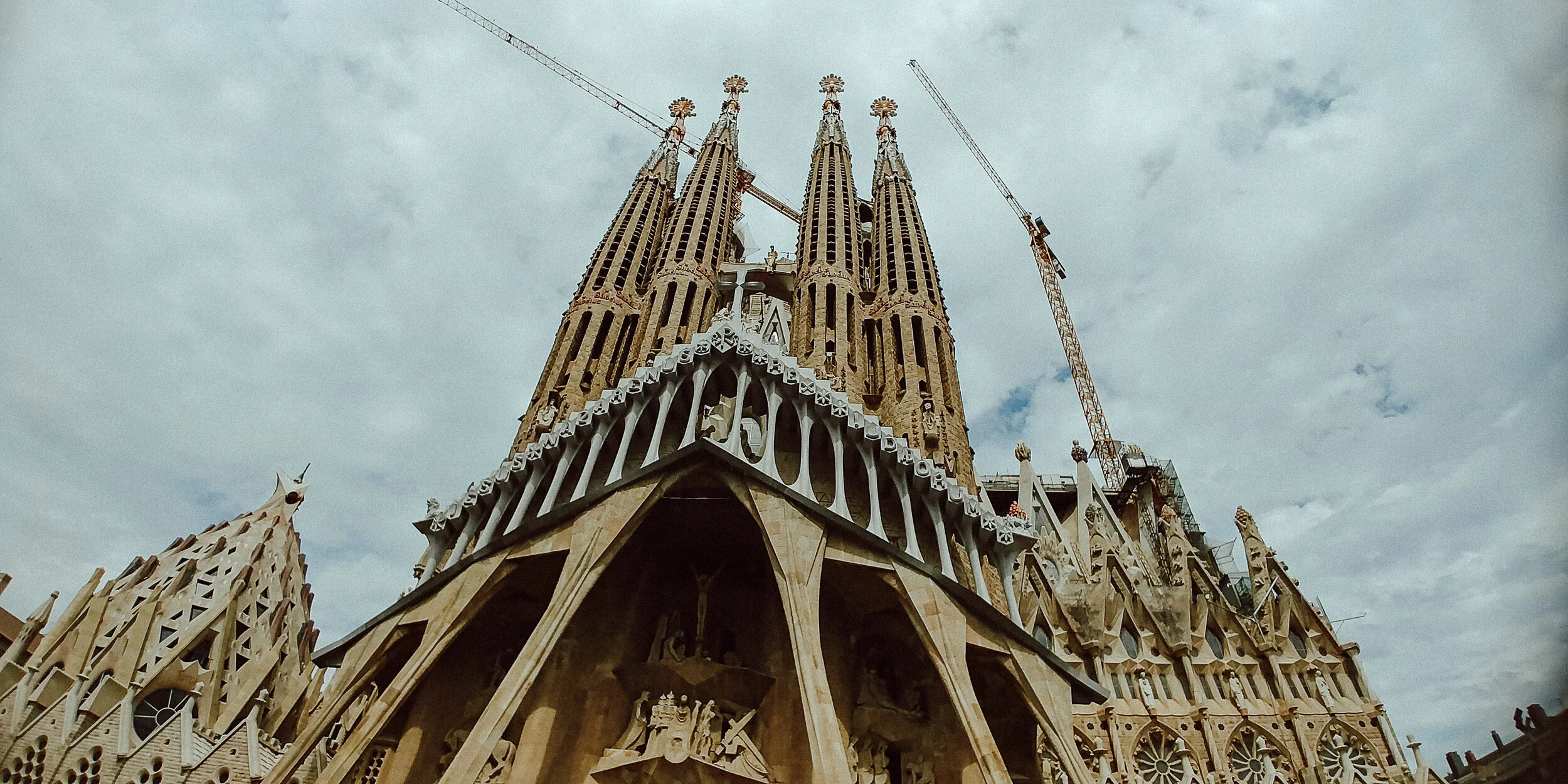 Luke Richardson Author