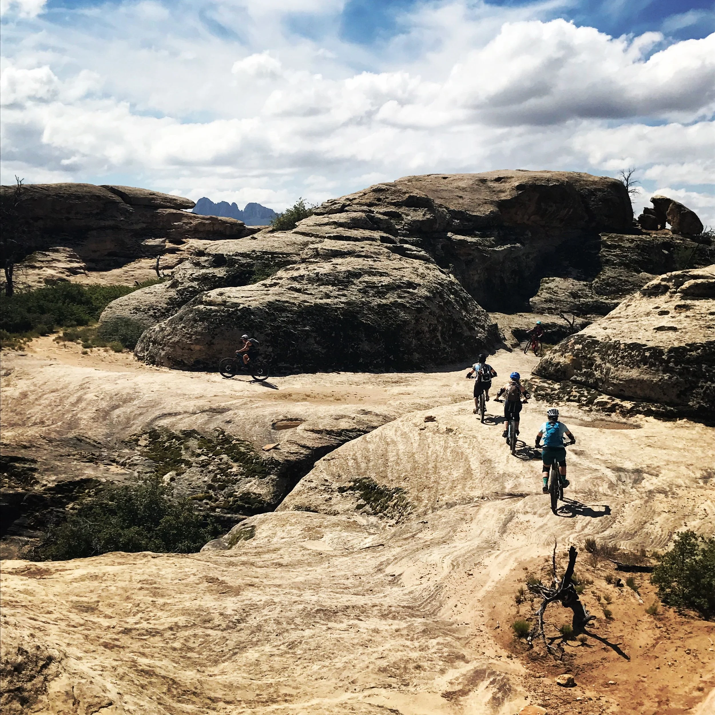 Group and Family Mountain Vacations — Ride The Earth