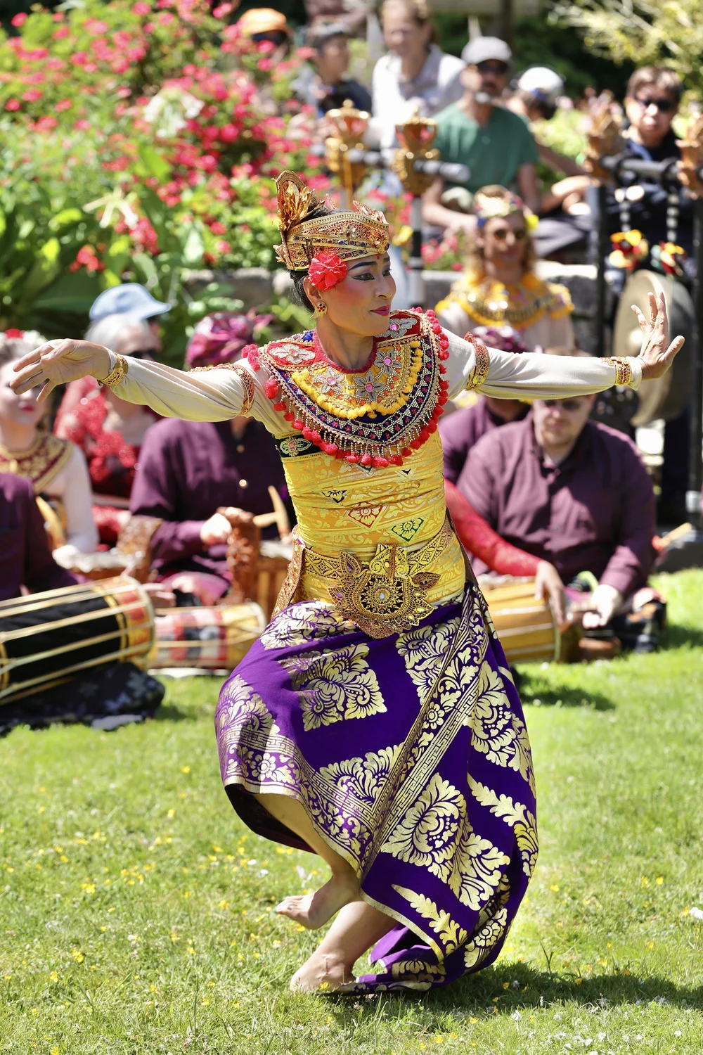 Introduction to Balinese Dance: Tari Margapati — Gamelan Sekar Jaya