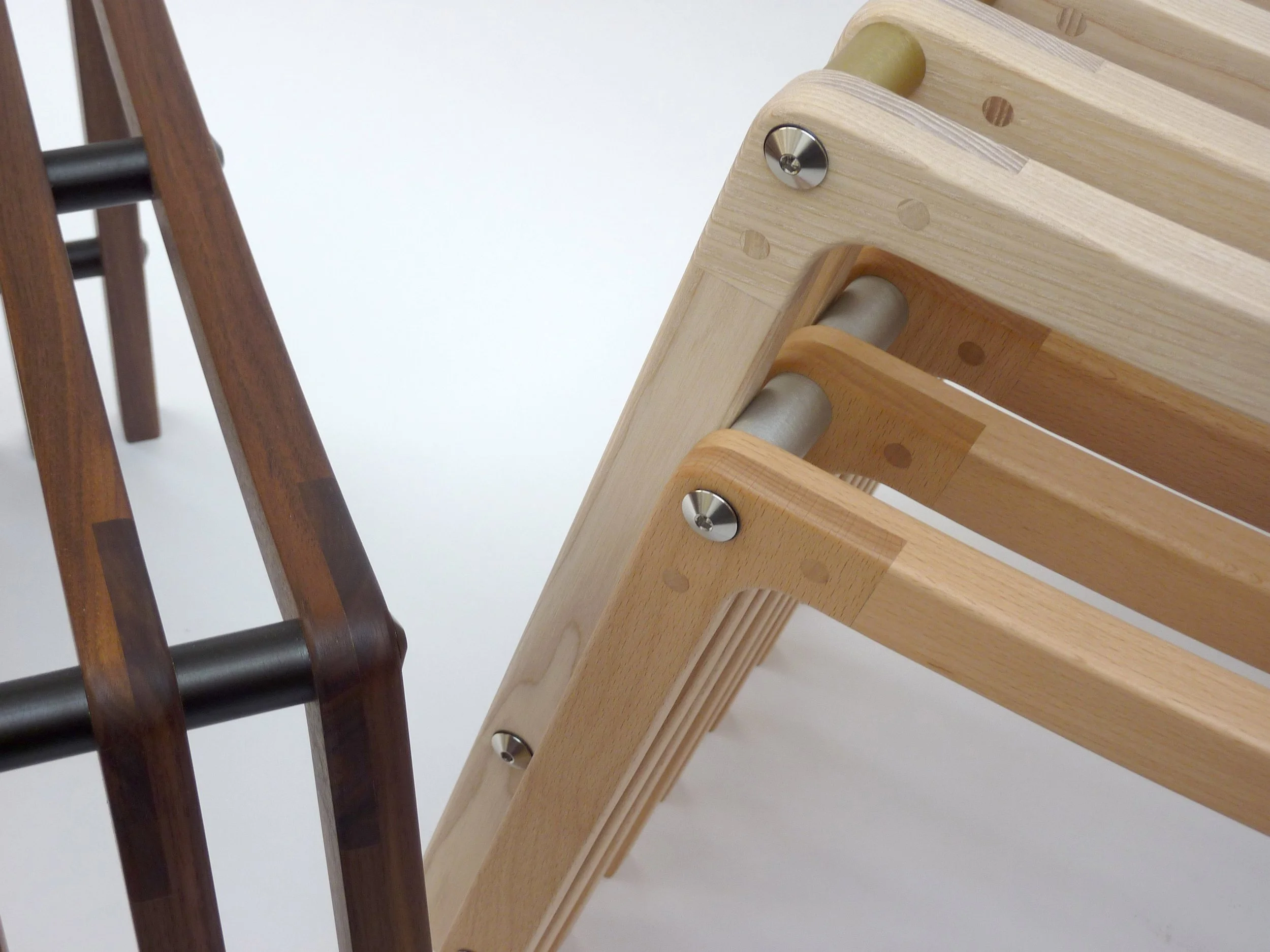 STACKING-STOOLS — / / / THOMAS LEMUT