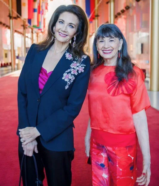 It’s Time: Leading Woman Award Winner Lynda Carter on The Future Of ...