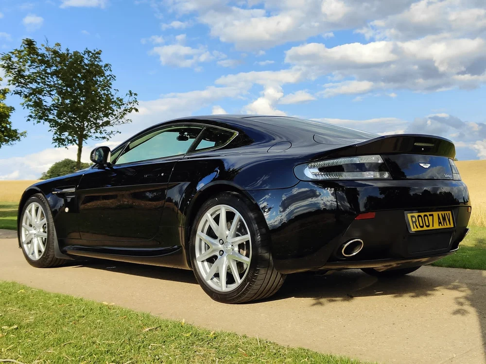 Aston Martin Vantage 4.7 For Sale — GQ Car Storage