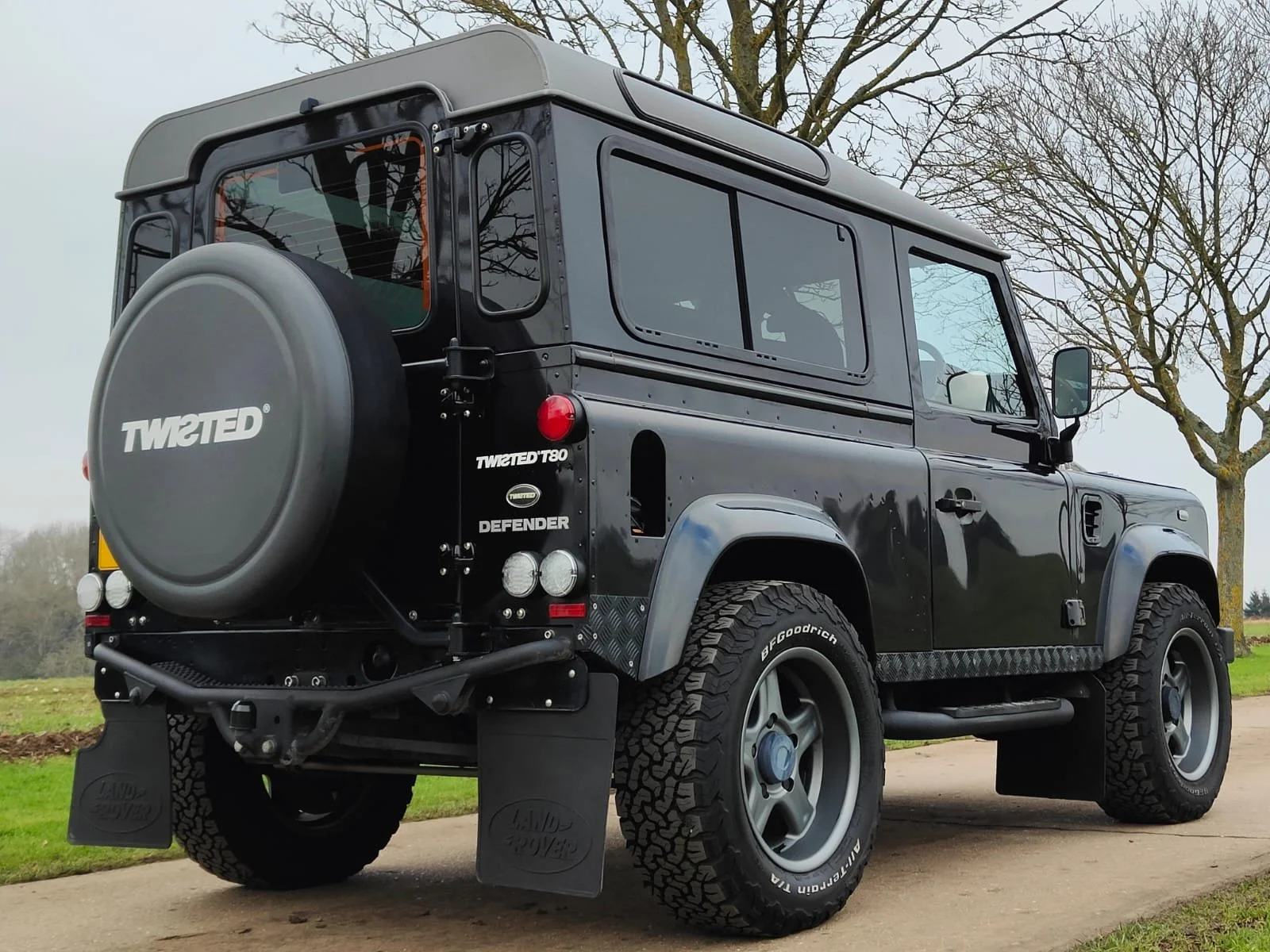 Twisted Defender 90 For Sale — GQ Car Storage