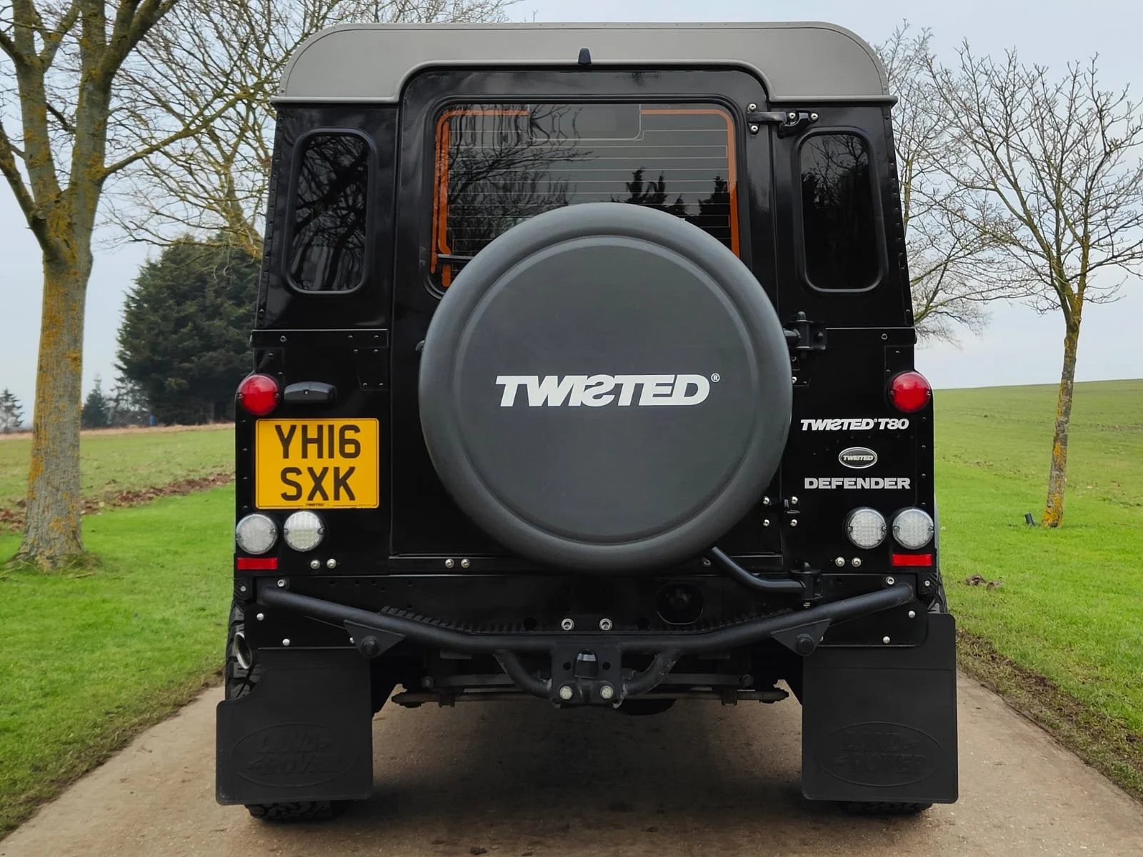 Twisted Defender 90 For Sale — GQ Car Storage
