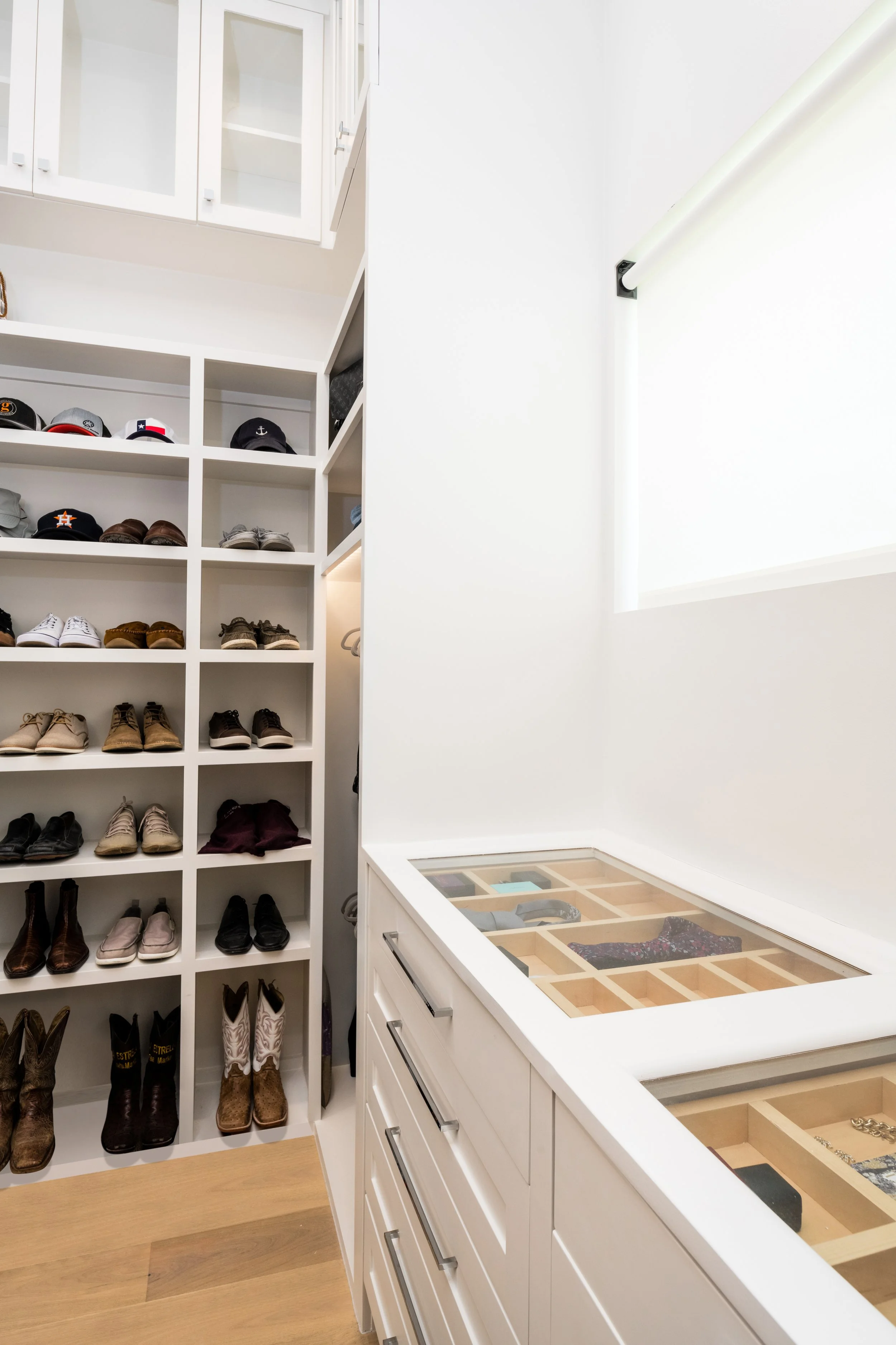 The Ebony — Arieli Custom Homes
