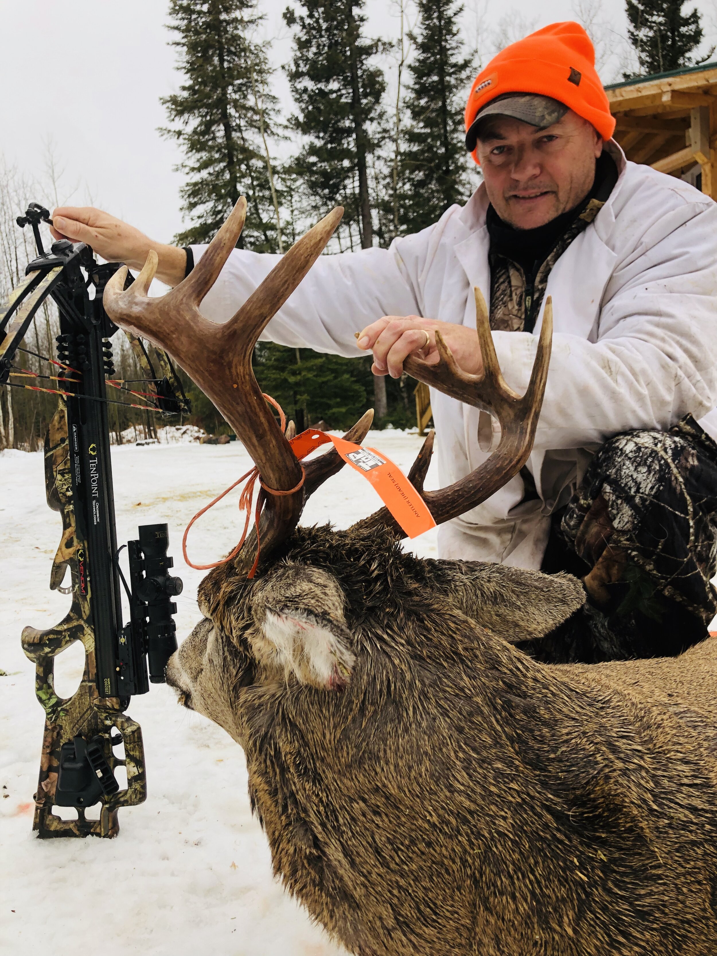 Saskatchewan Whitetail Hunts | Candle Lake Outfitters