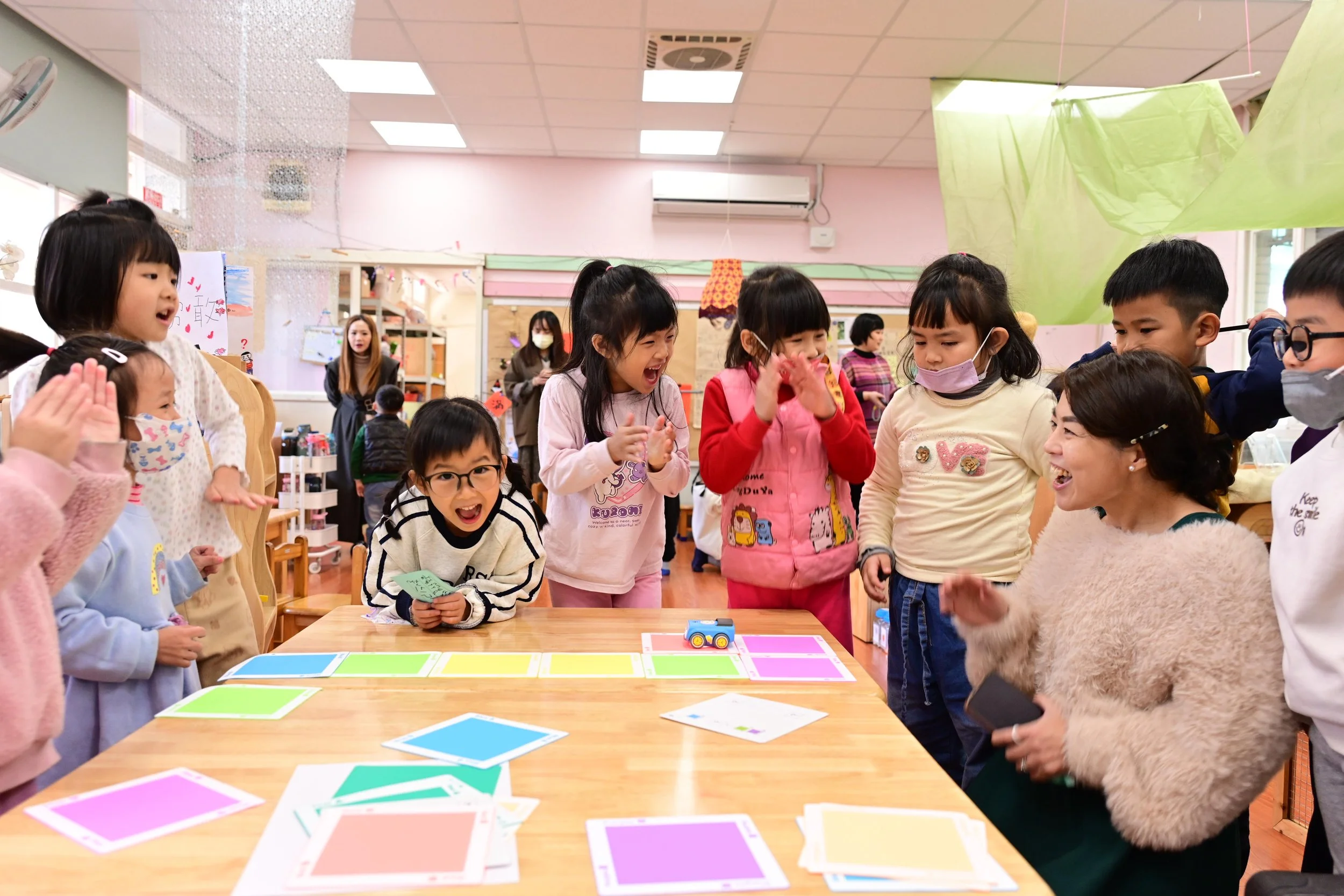 索取玩趣腦小刊 - ToyBrain玩具腦，獲得國際認證的優質STEAM教育社群