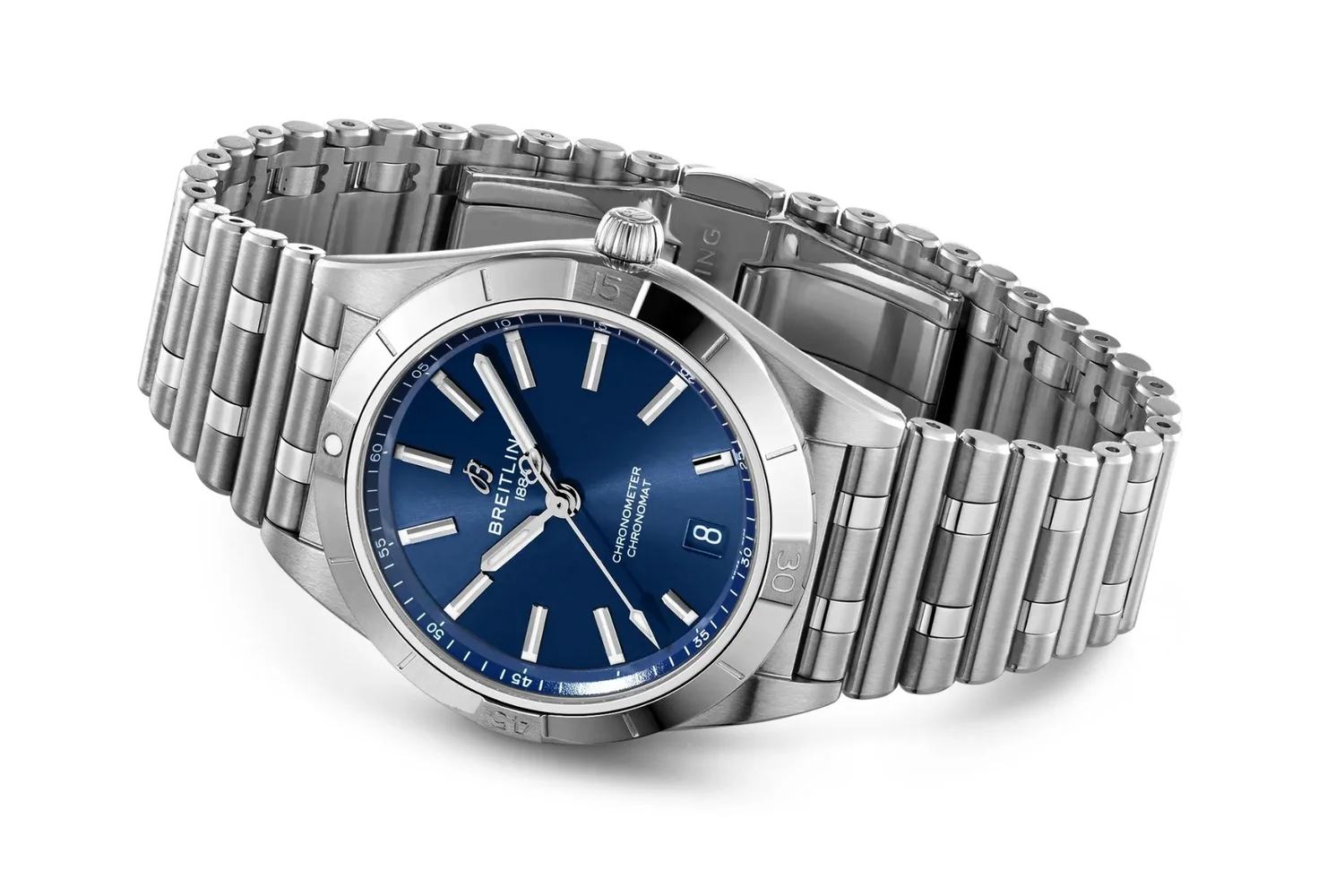 16 Best Small Watches for Men at all Price-Points