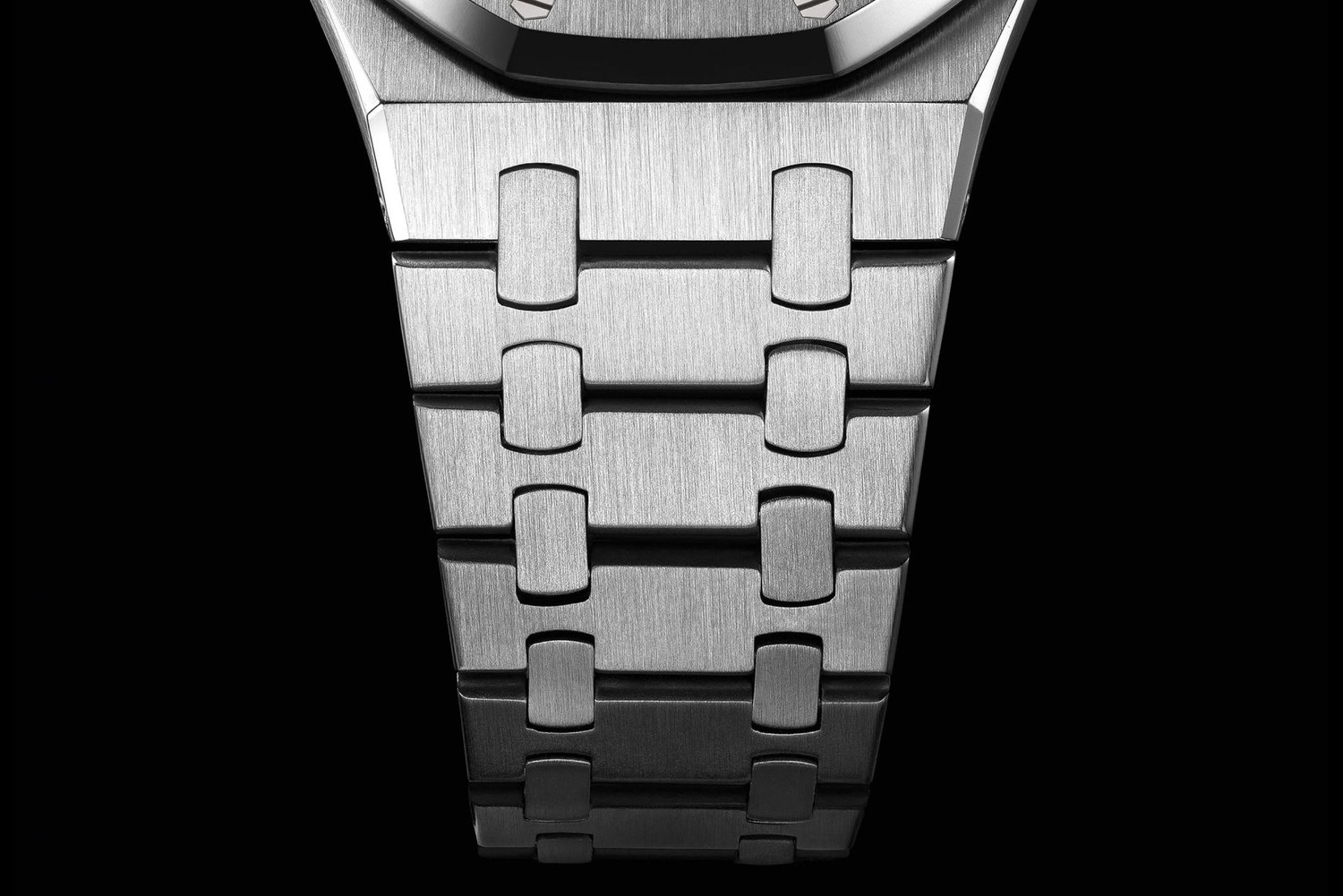 Best Watch Bracelets Every Collector Should Know for 2023