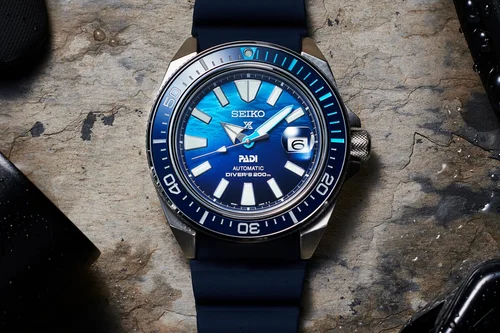 15 Best Blue Dial Watches Under $1,000
