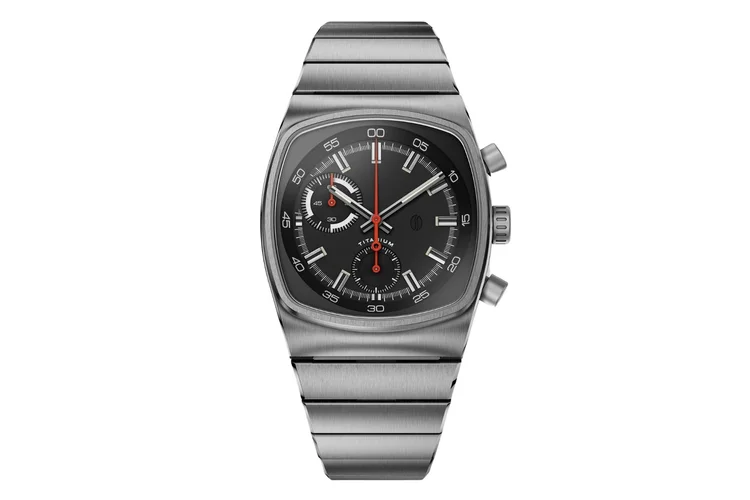 13 Best Titanium Watches Under $1,000 — Wrist Enthusiast