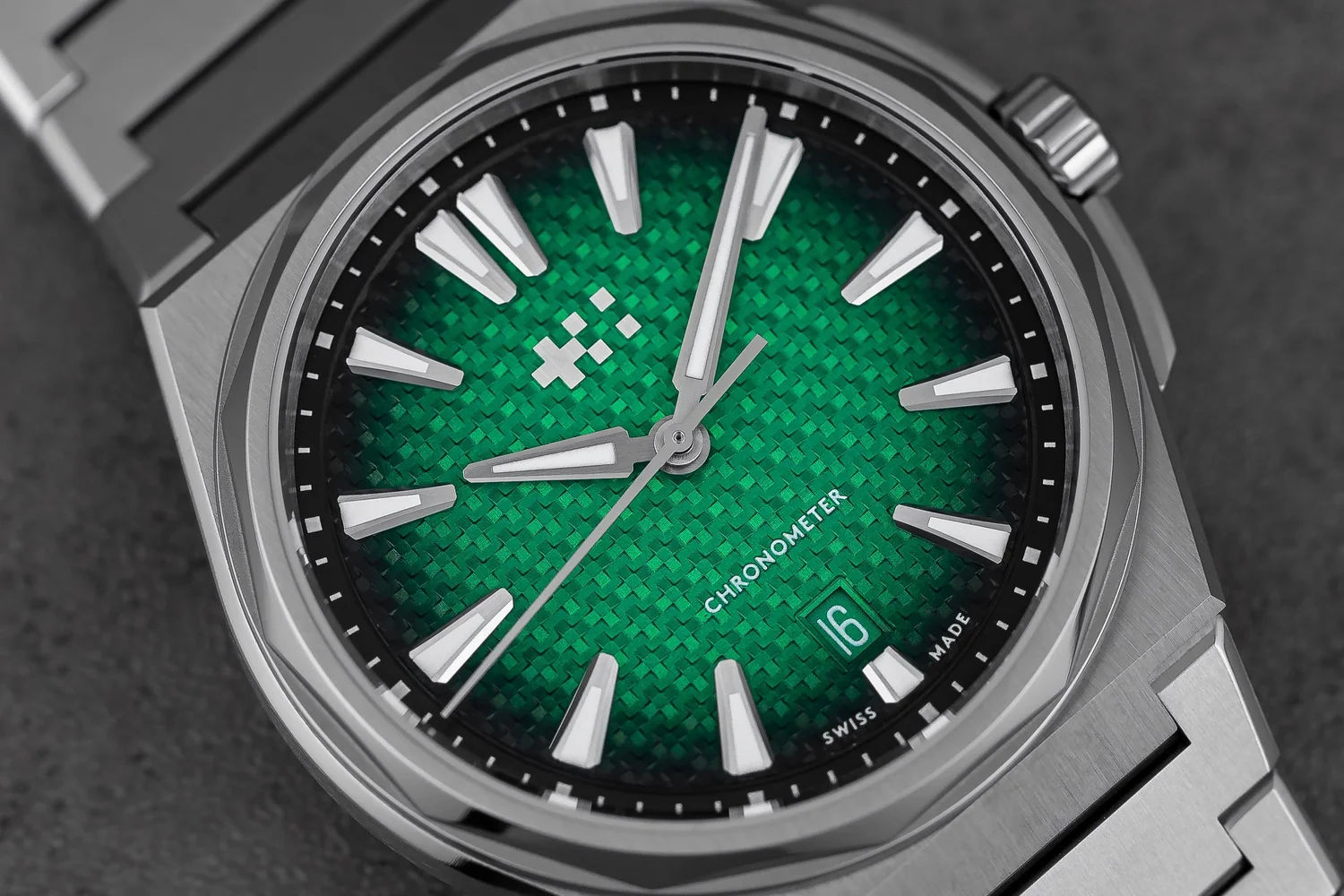 Hands-On Review of the Christopher Ward The Twelve Titanium