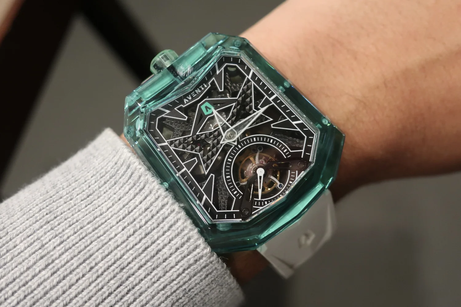 28 Best Turquoise Watches from Affordable to Luxury — Wrist Enthusiast