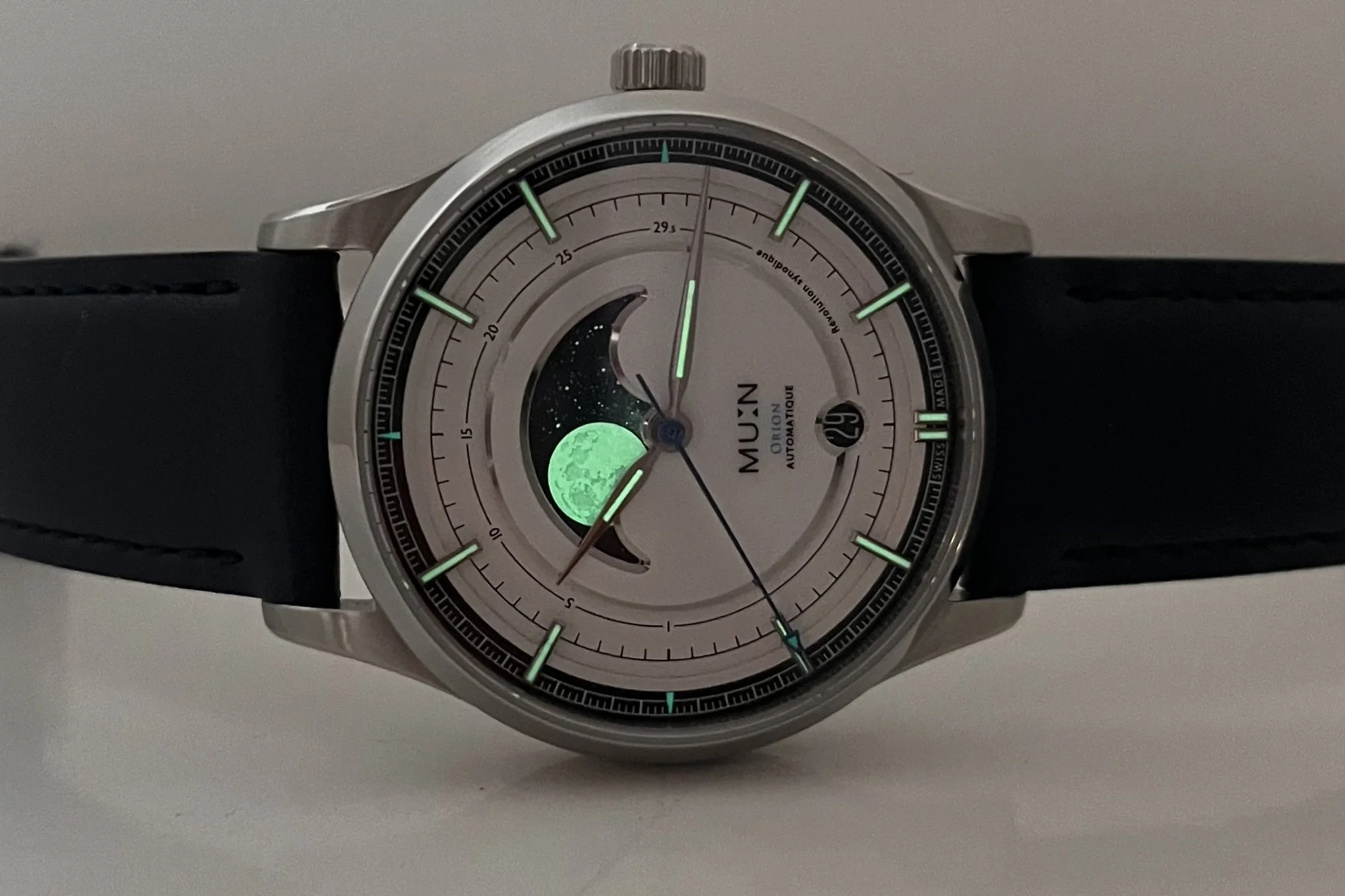 Hands-On Review of the MU:N Orion Project Moonphase