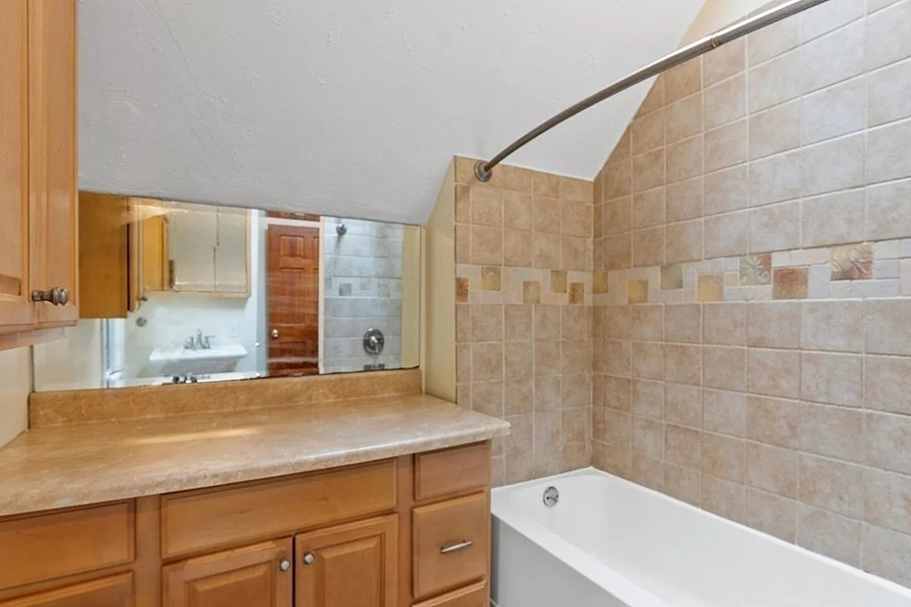 How to remodel a bathroom? A step-by-step look into a bathroom gut ...