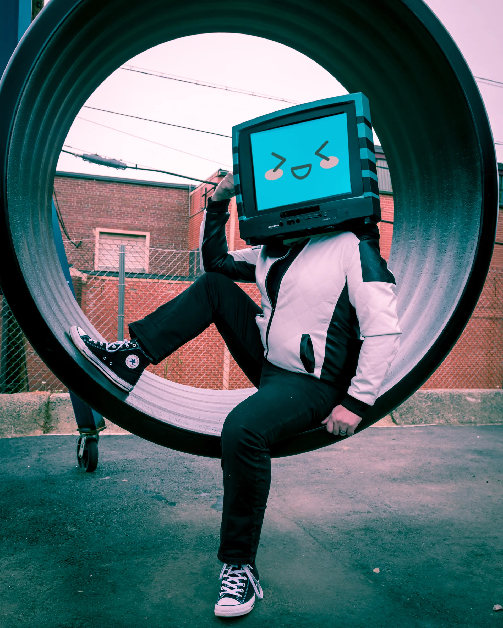 Media — PINJA