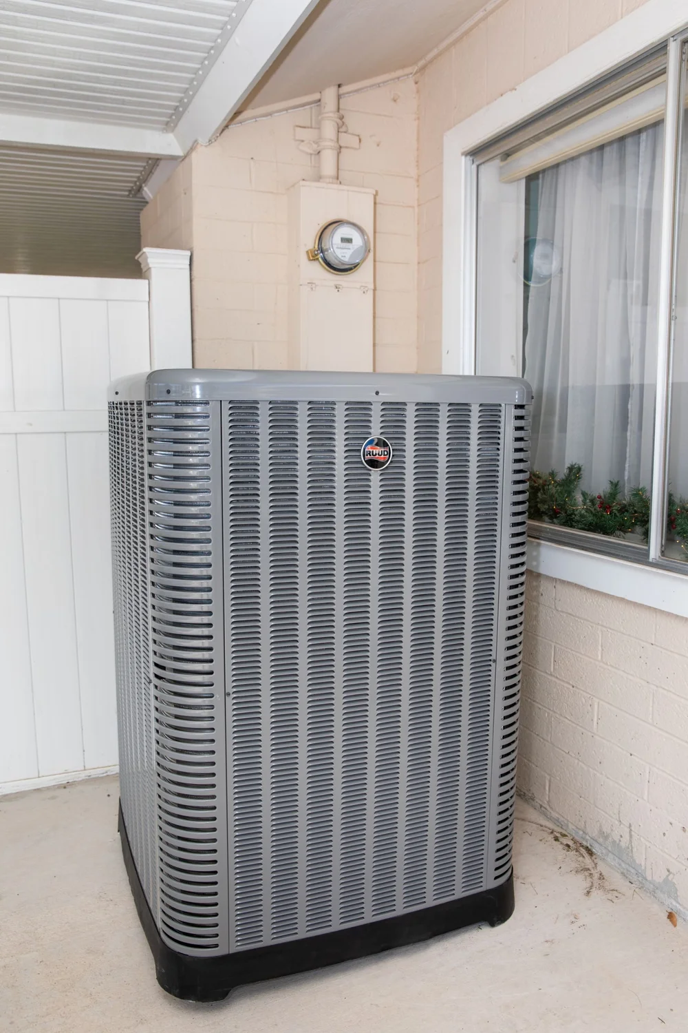 Repair or Replace? How to Deal With a Broken Air Conditioning Unit ...