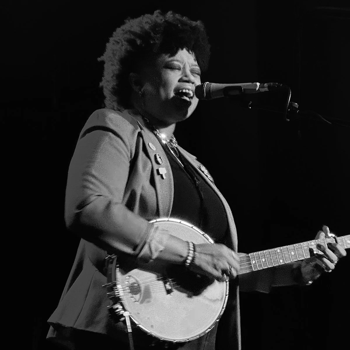 Amythyst Kiah @ Oh Yeah , Belfast - 28 January 2026 — Lonesome Highway